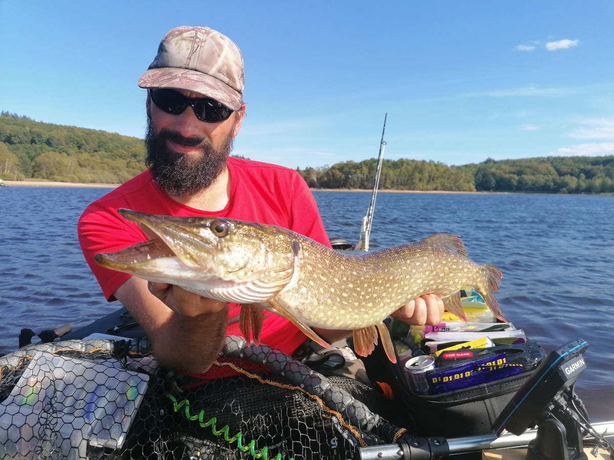 Galerie brochet Fish And Tricks Jérémy SEMIAO, moniteur guide de pêche